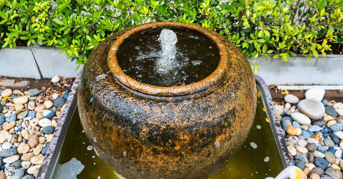 How To Make the Most of Your Outdoor Water Feature